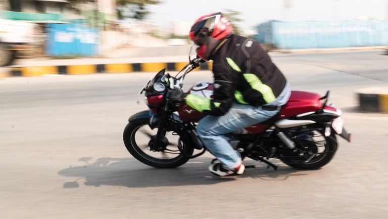 Bajaj V12 First Ride Review: Single-pot V12 - Page 2 of 2 - Bike India