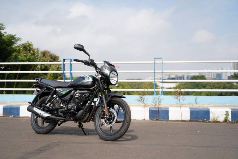 Bajaj CT 125X First Ride Review - Bike India