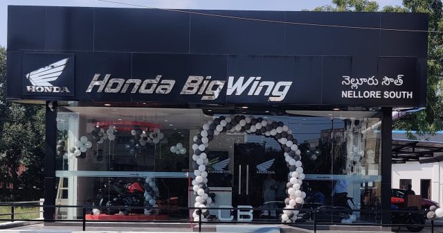 New Honda BigWing in Nellore - Bike India