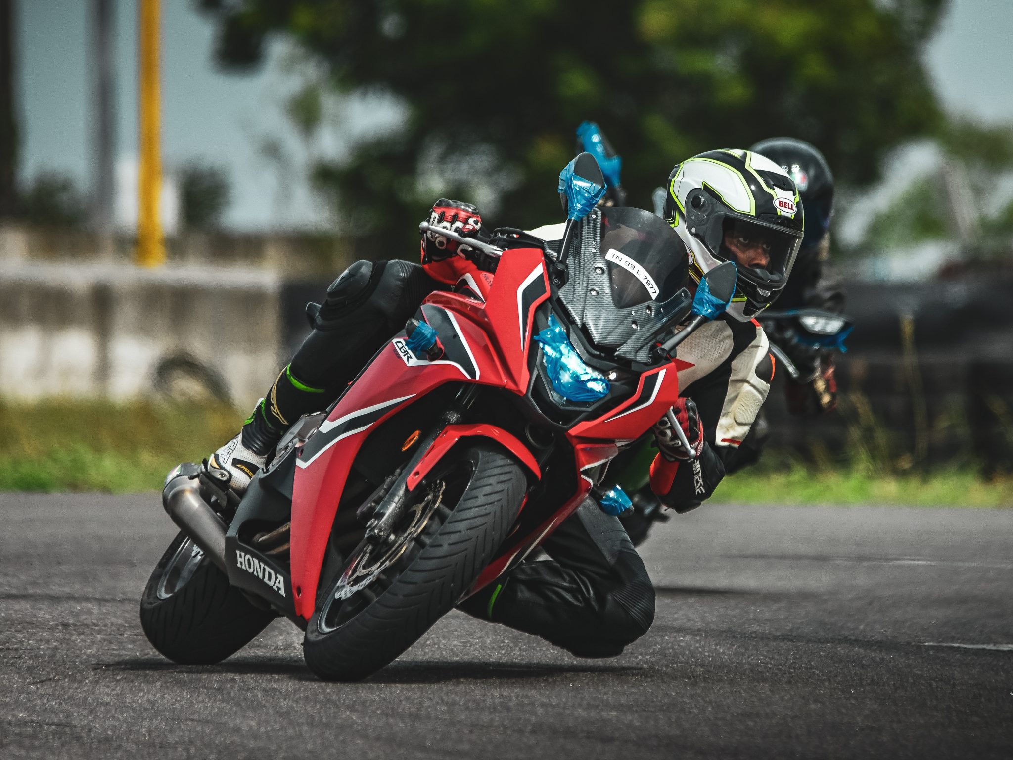 TVS Roadhound Tyre Review — Putting the Sport in Sport-touring - Bike India