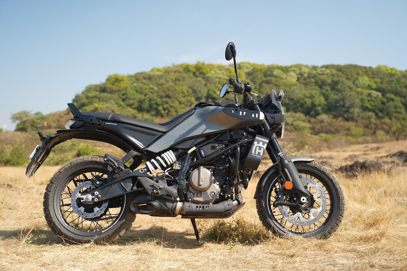 Husqvarna Svartpilen 401 First Ride Review - Bike India