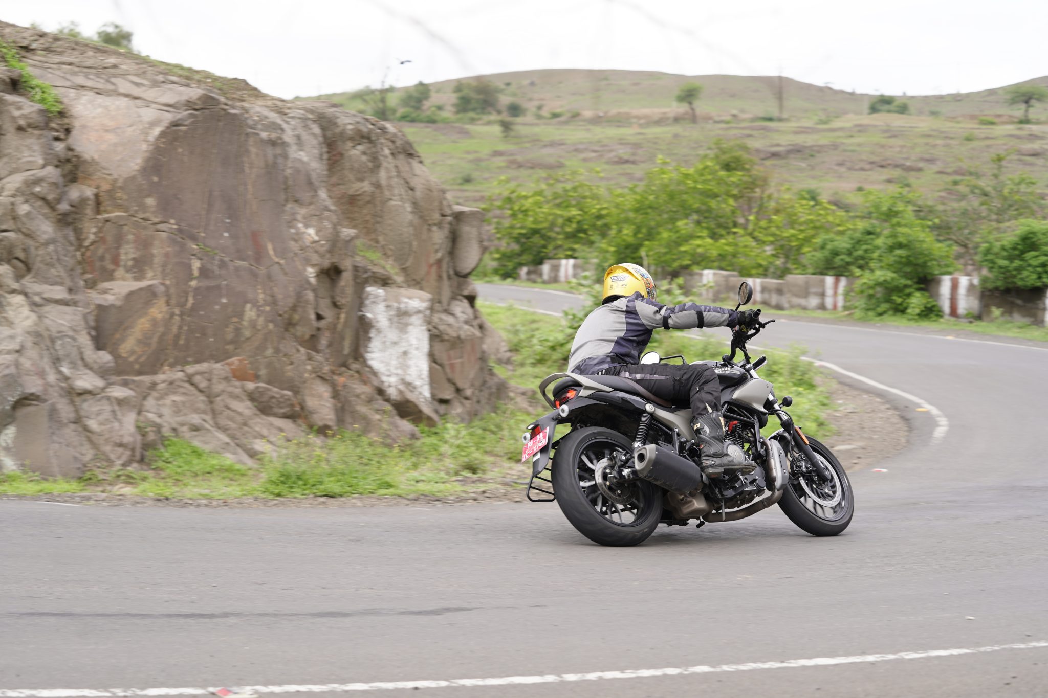 Hero Mavrick 440 Review - A Generous Thumper - Bike India