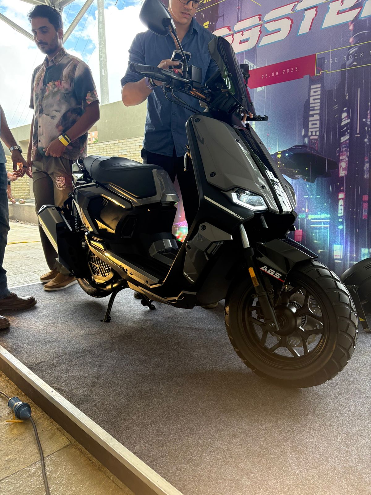Motohaus Launches Mobster 135 in India, a 125-cc Scooter Packed with ...