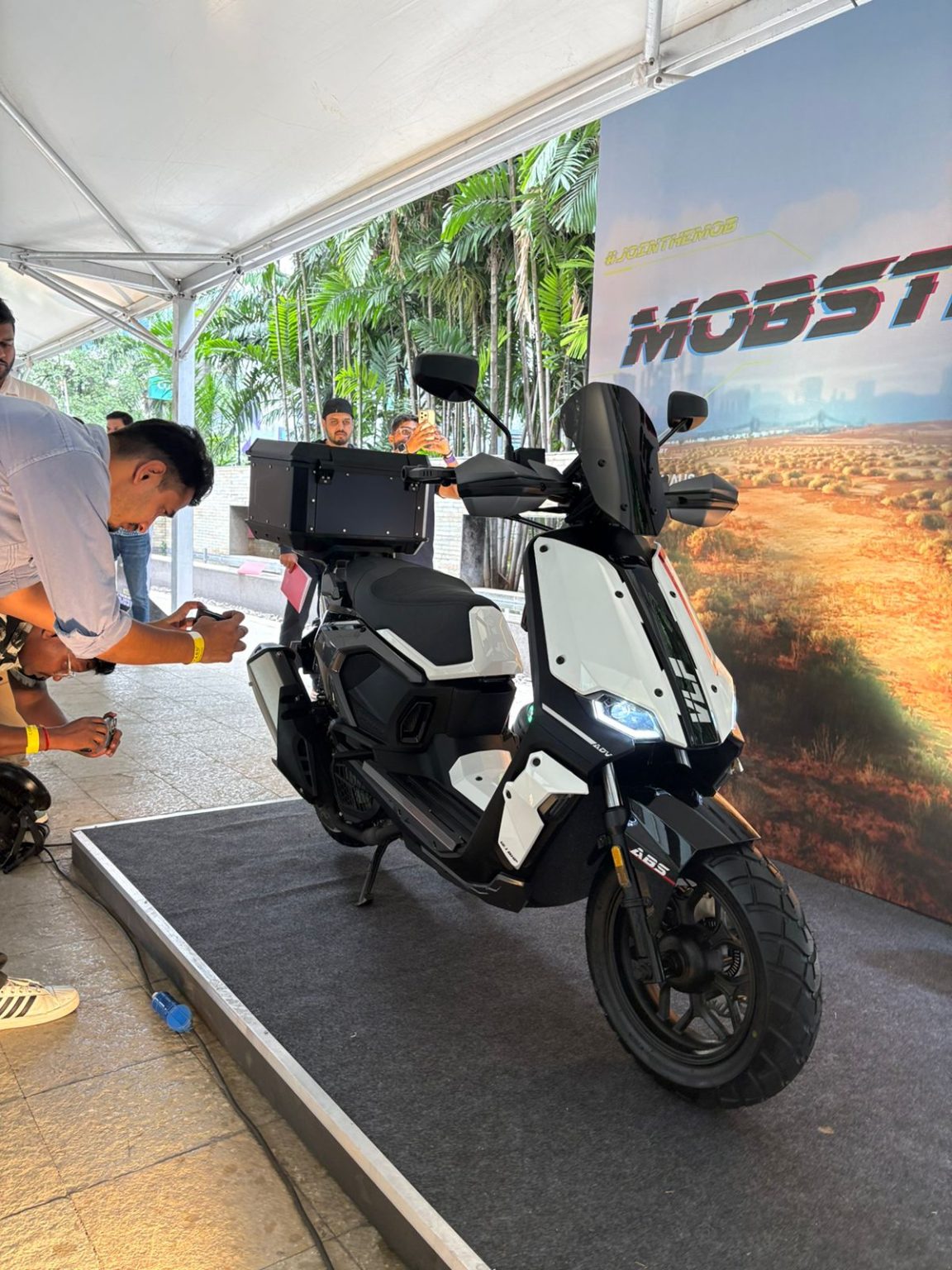 Motohaus Launches Mobster 135 in India, a 125-cc Scooter Packed with ...