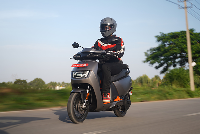 VIDA VX2 Plus Review - Viva La VX2 - Bike India